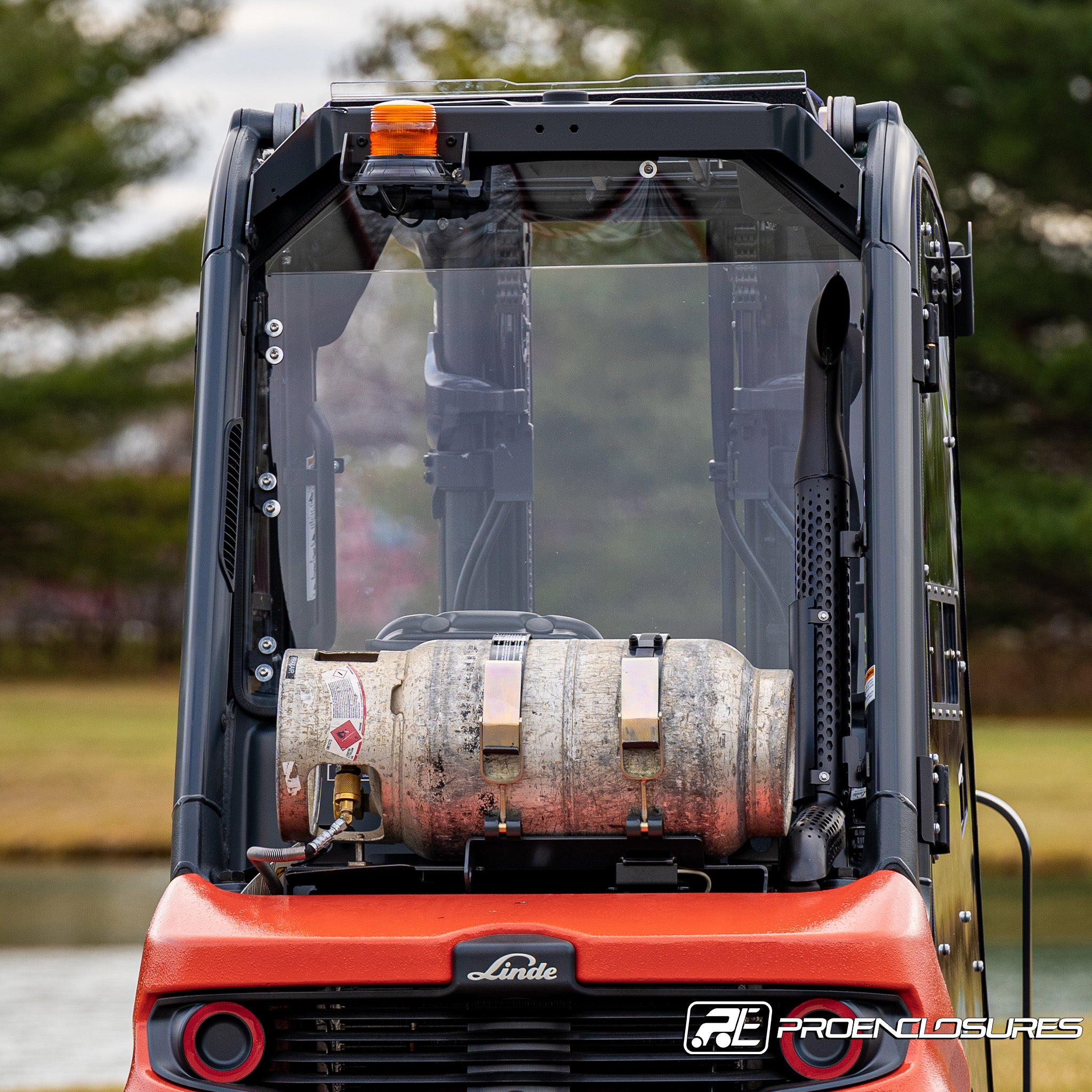 Linde Forklift Rear Windshield – ProEnclosures